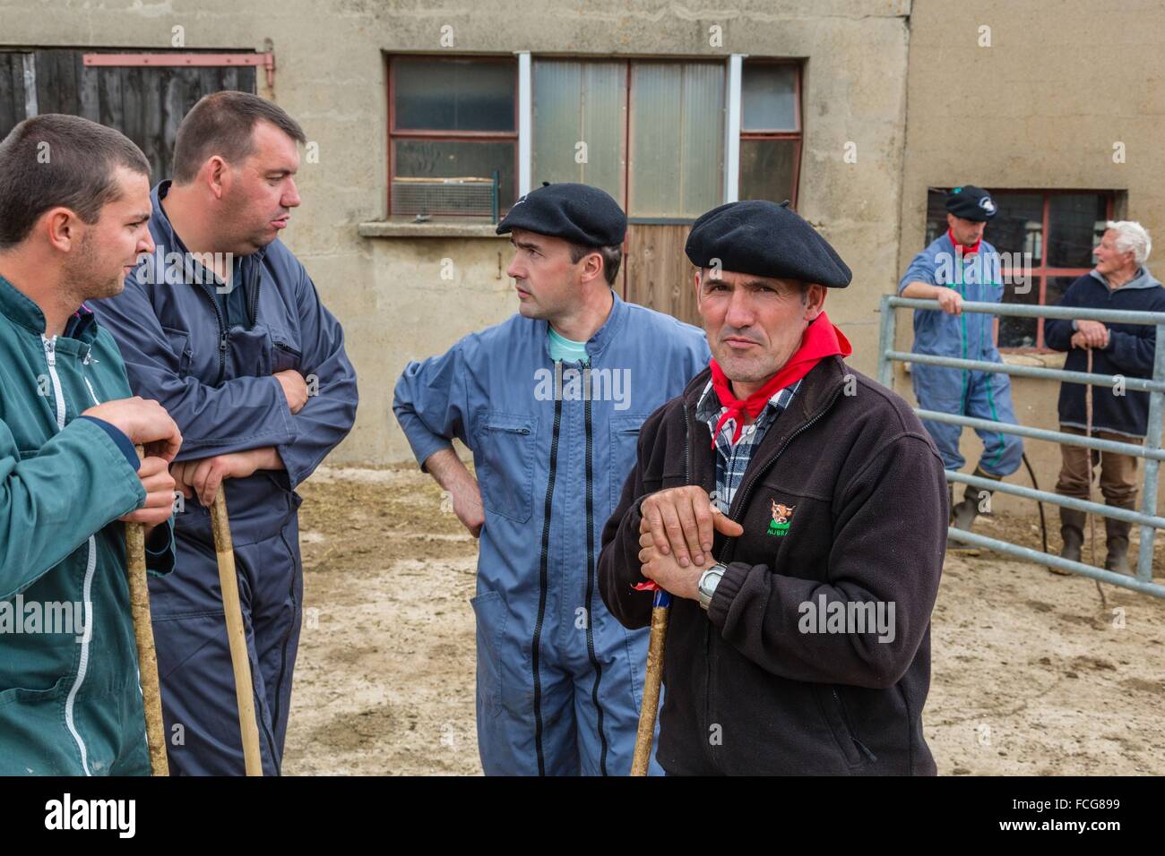 Red beret france hi-res stock photography and images - Alamy