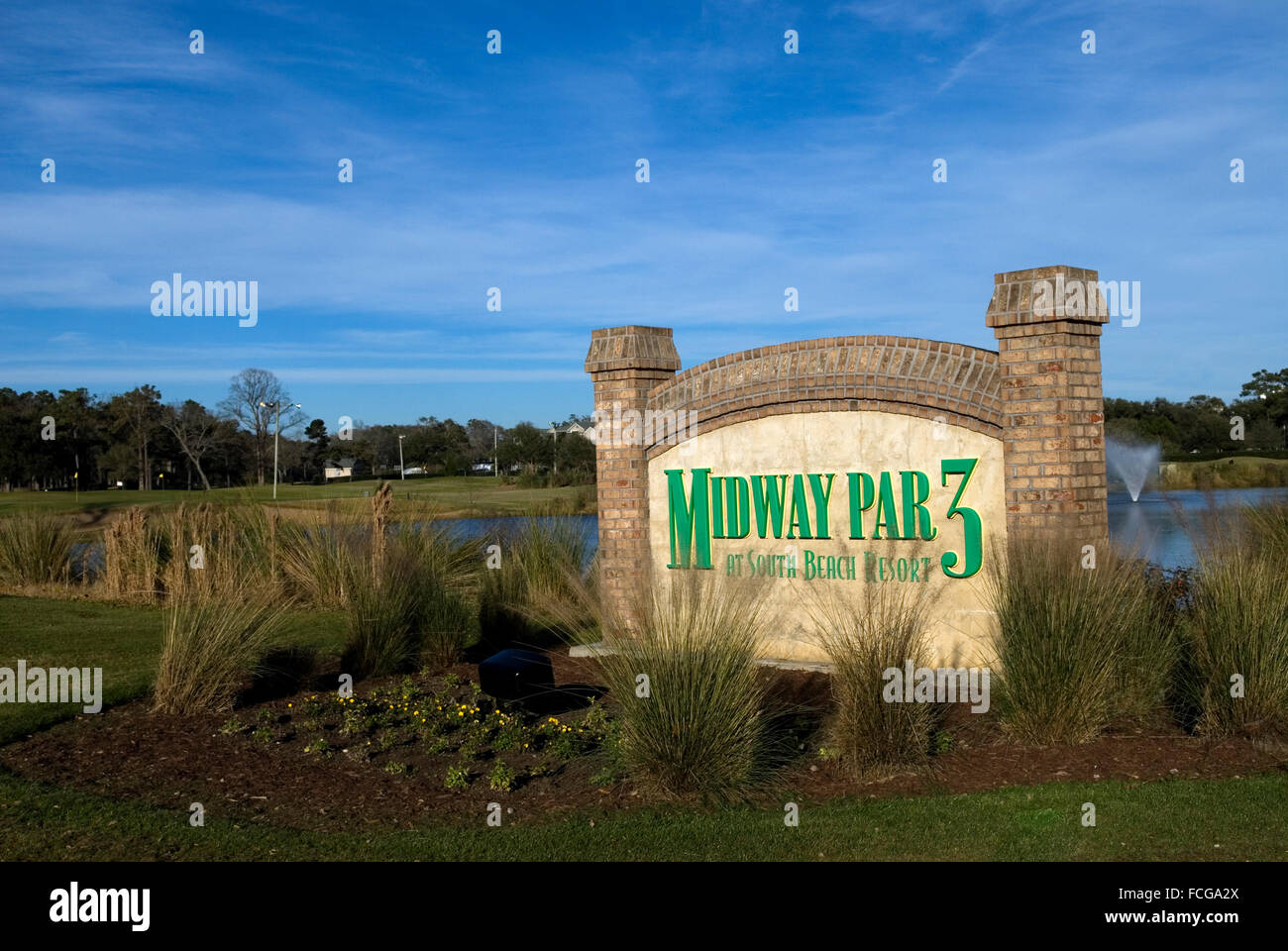 Midway Par 3 Golf Course Sign at Myrtle Beach, South Carolina. USA ...
