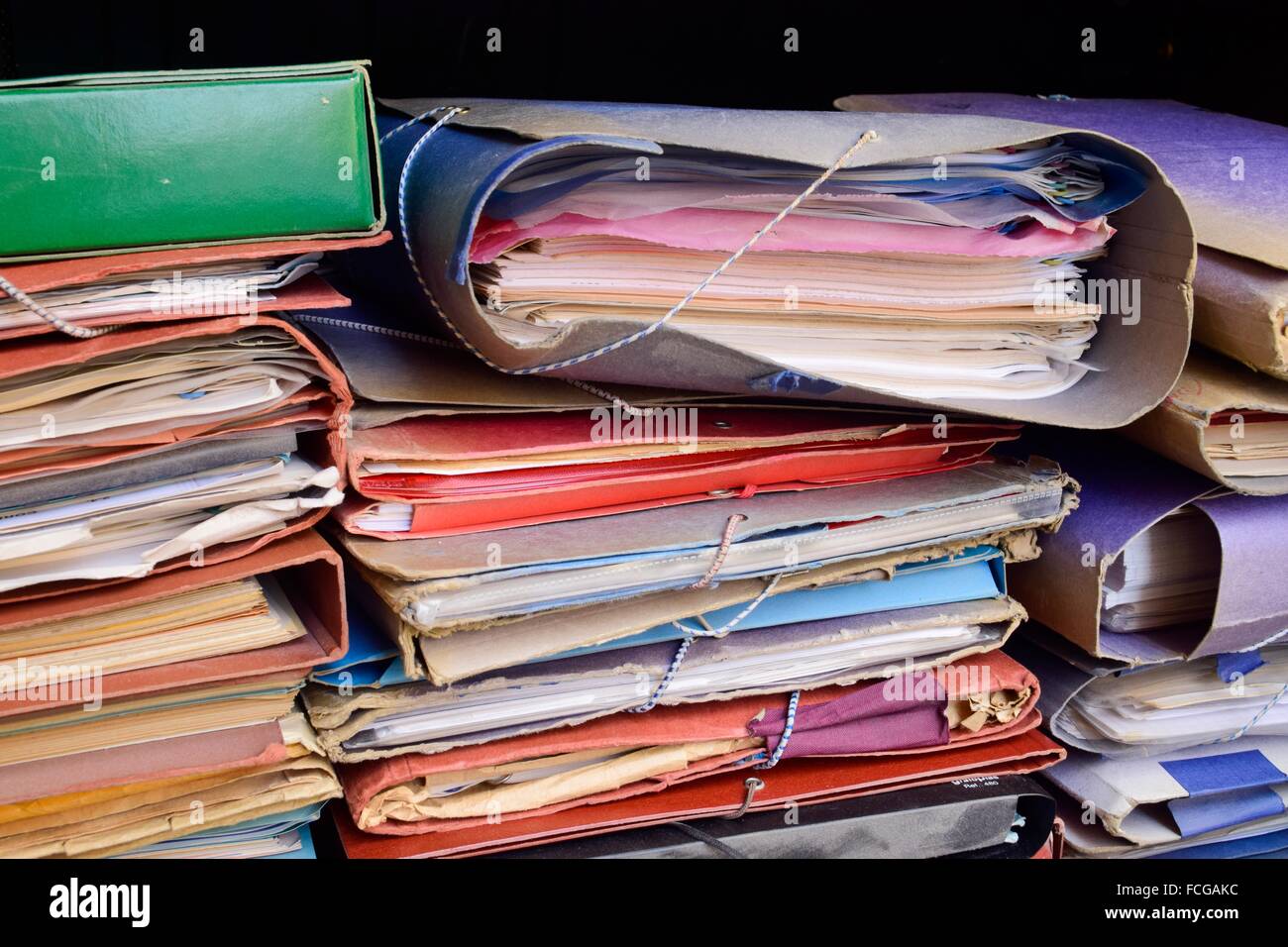 Old folder with documents hi-res stock photography and images - Alamy