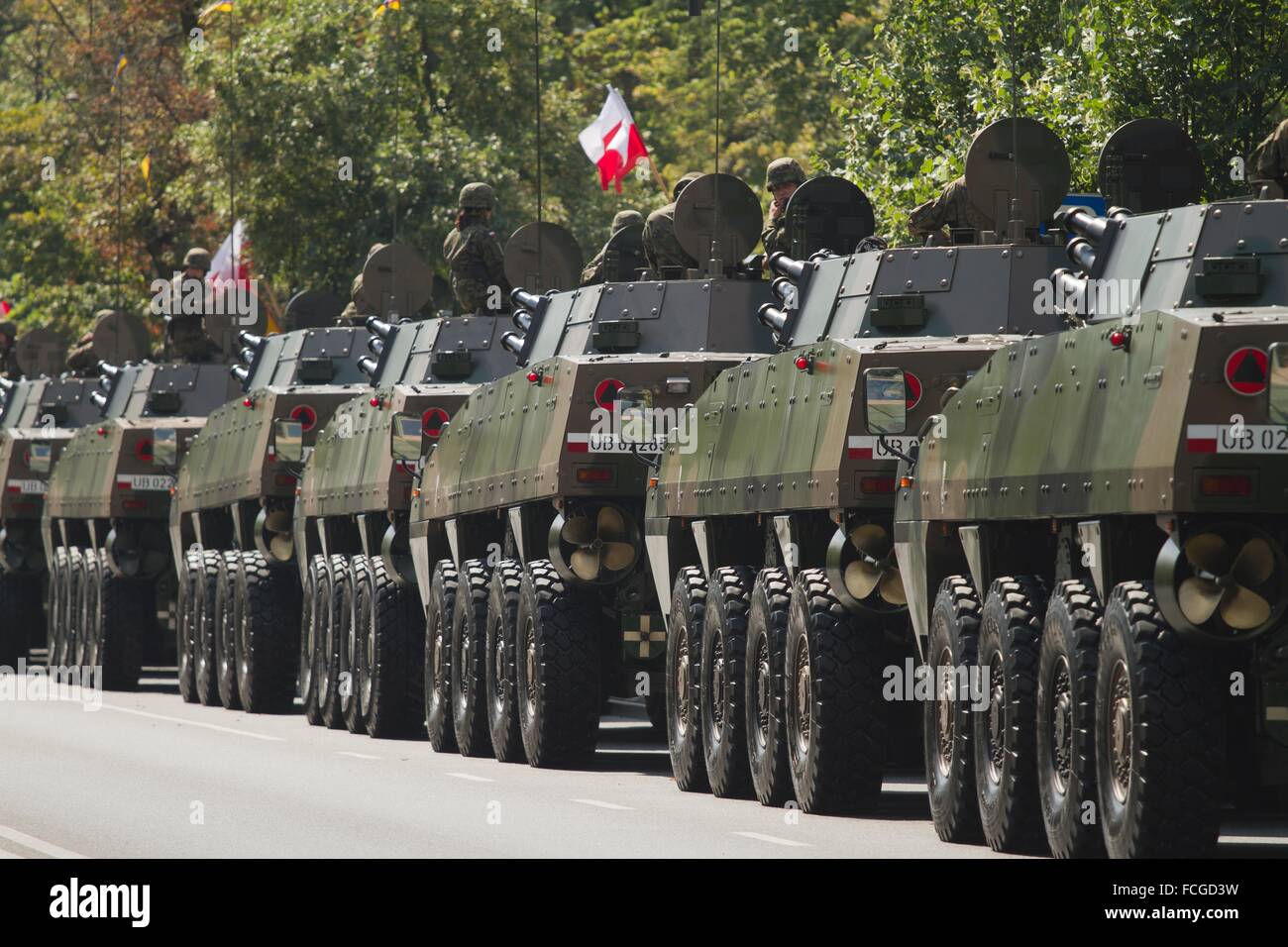 Polish army hi-res stock photography and images - Alamy