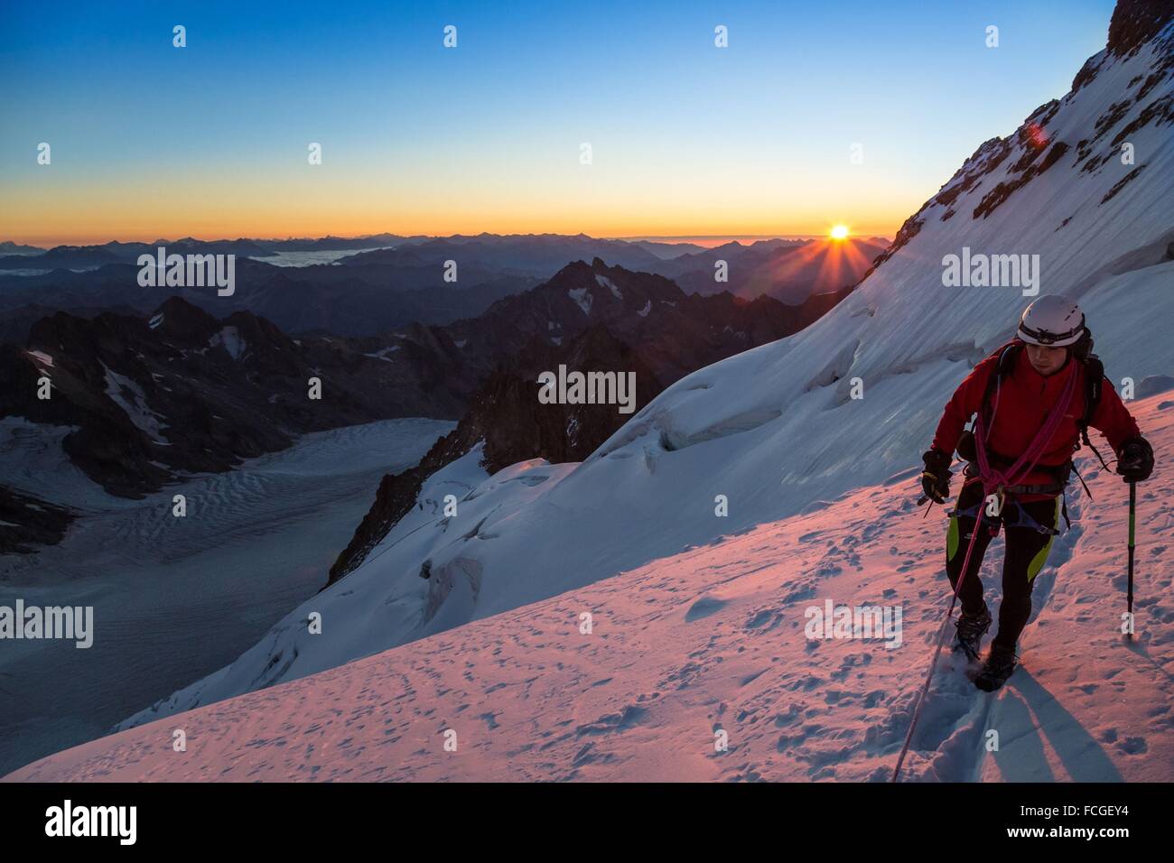 Hautes alpes 05 hi-res stock photography and images - Alamy