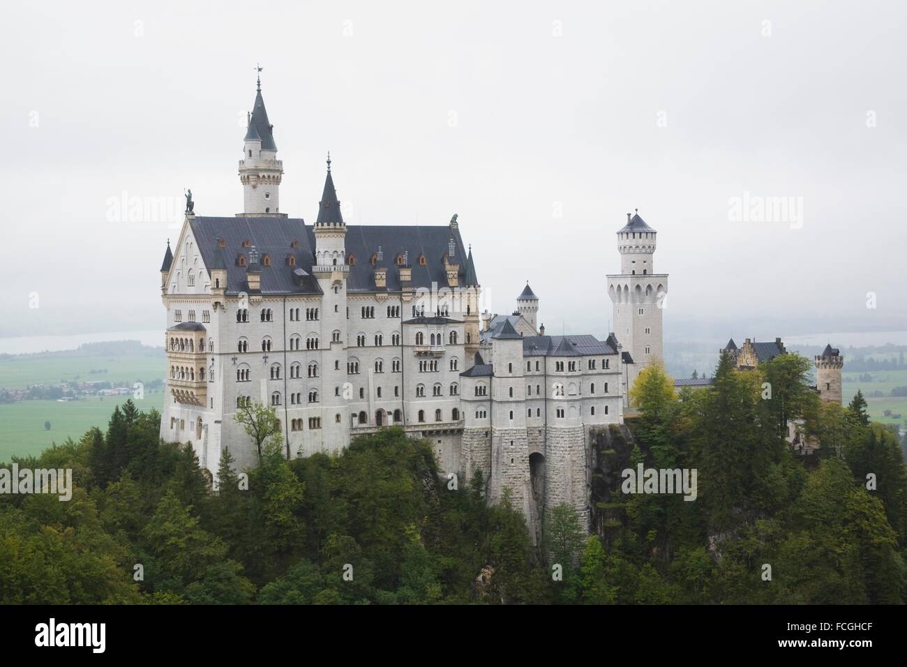 Revival romanesque hi-res stock photography and images - Alamy