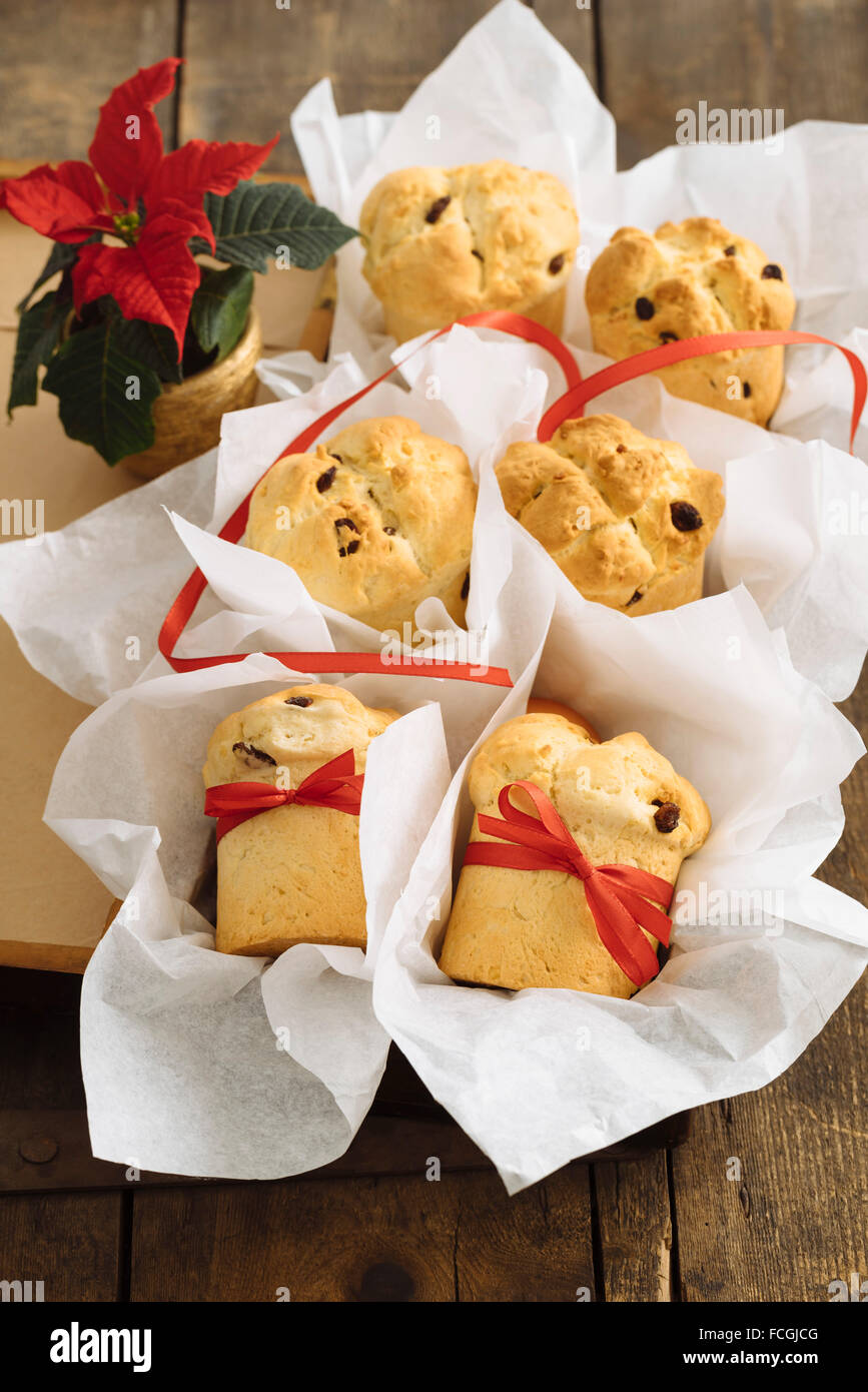Home-baked mini panettone, paper and ribbon Stock Photo - Alamy