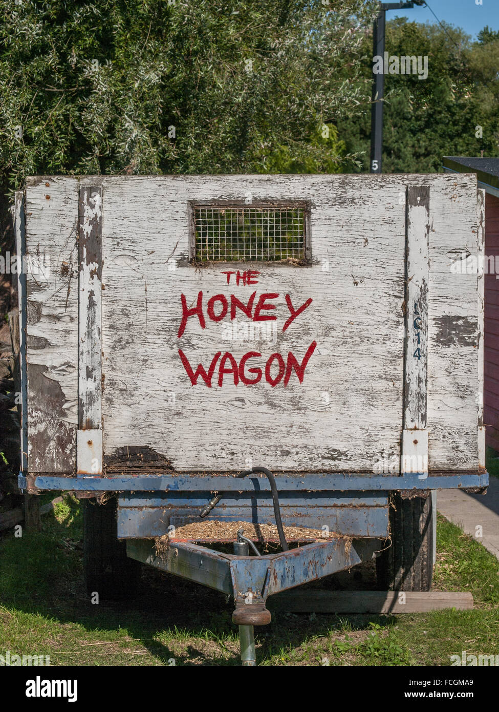 Painted wagon hi-res stock photography and images - Alamy