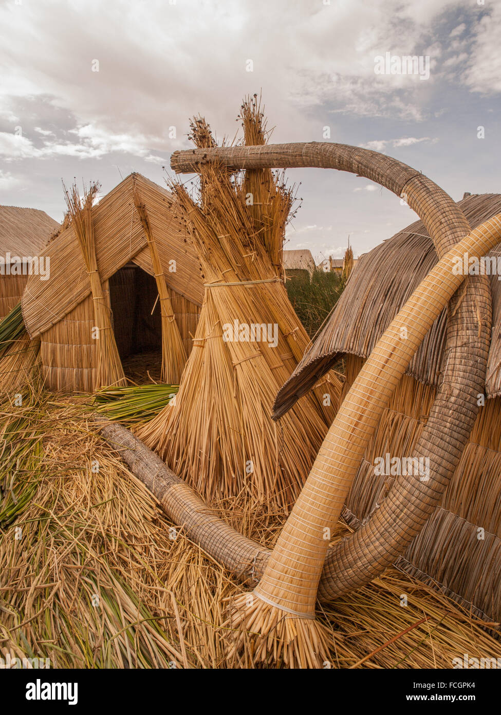 Straw huts on floating island, Lake Titicaca, Peru Stock Photo - Alamy