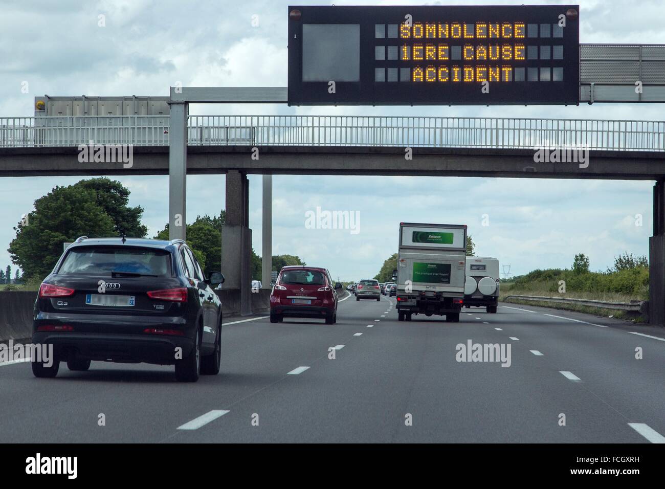 Electronic road signs hi-res stock photography and images - Alamy