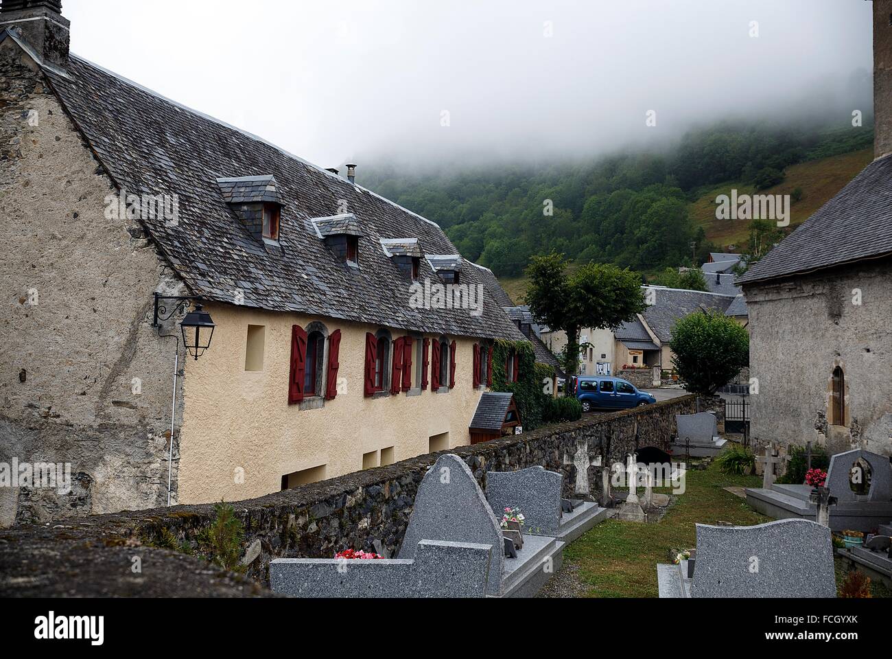 Aulon hi-res stock photography and images - Alamy