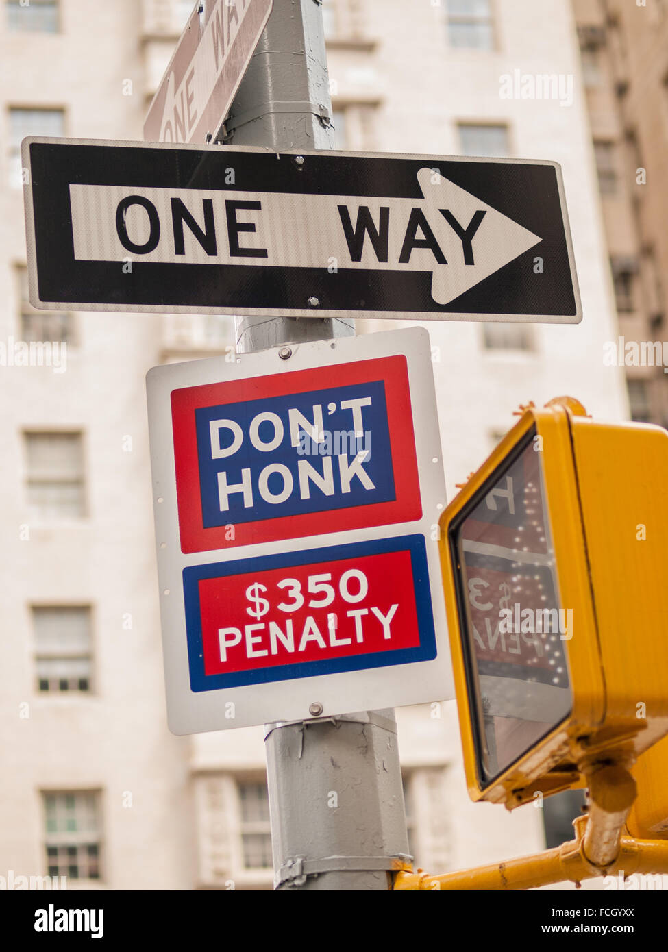 Dont honk sign hi-res stock photography and images - Alamy