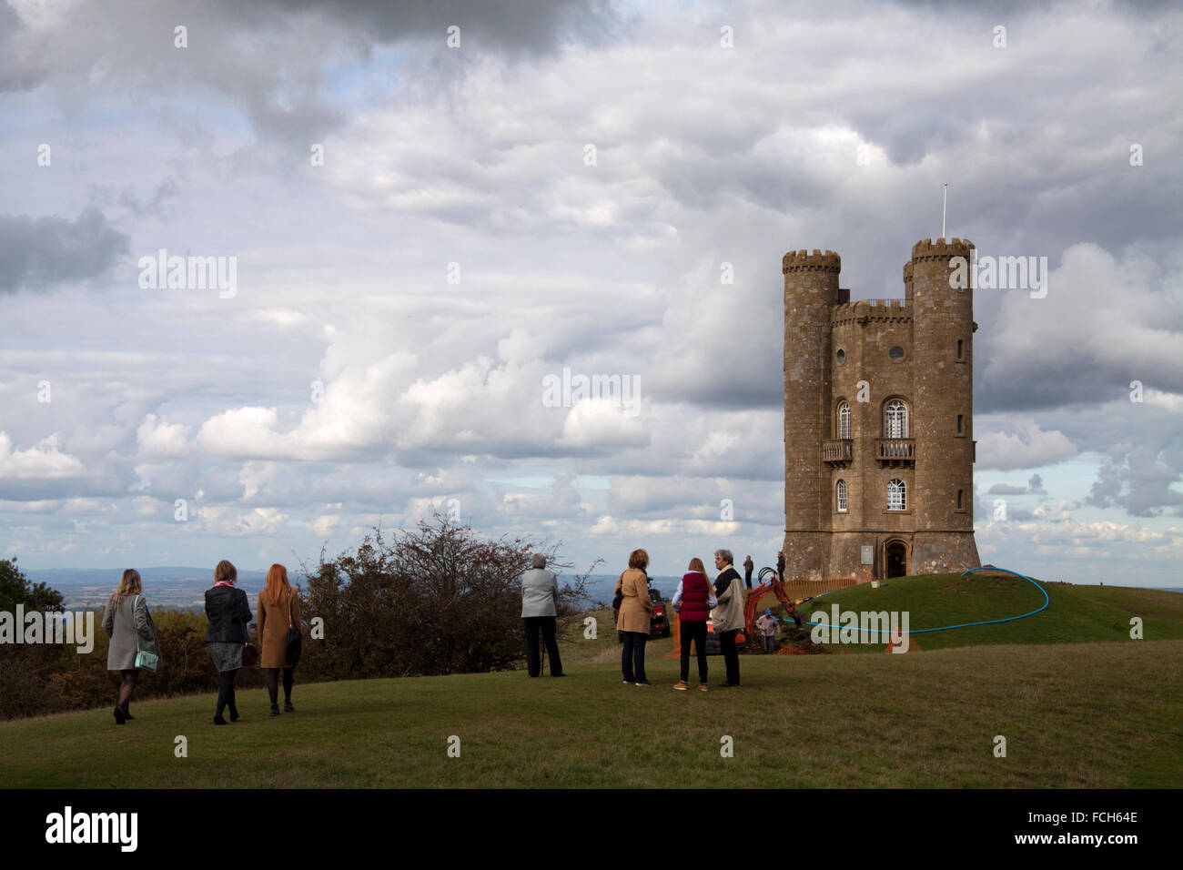 Broadway tower cotswolds panoramic hi-res stock photography and images ...