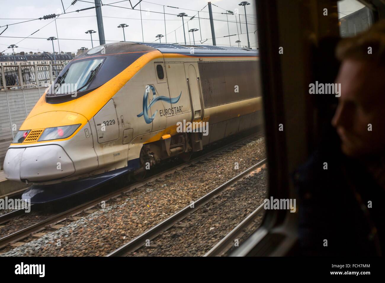 Another train coming hi-res stock photography and images - Alamy