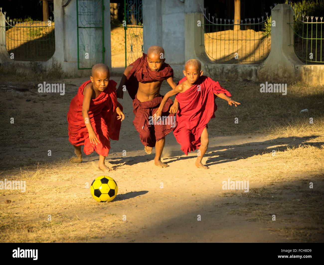 Salay myanmar hi-res stock photography and images - Alamy