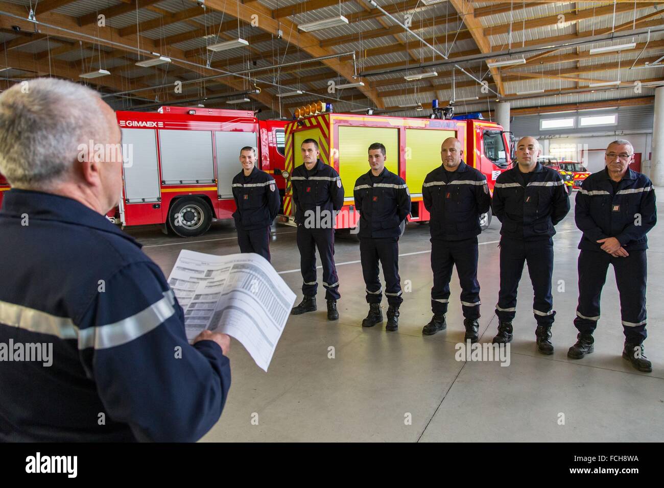 ROLL CALL, FIREFIGHTERS Stock Photo - Alamy