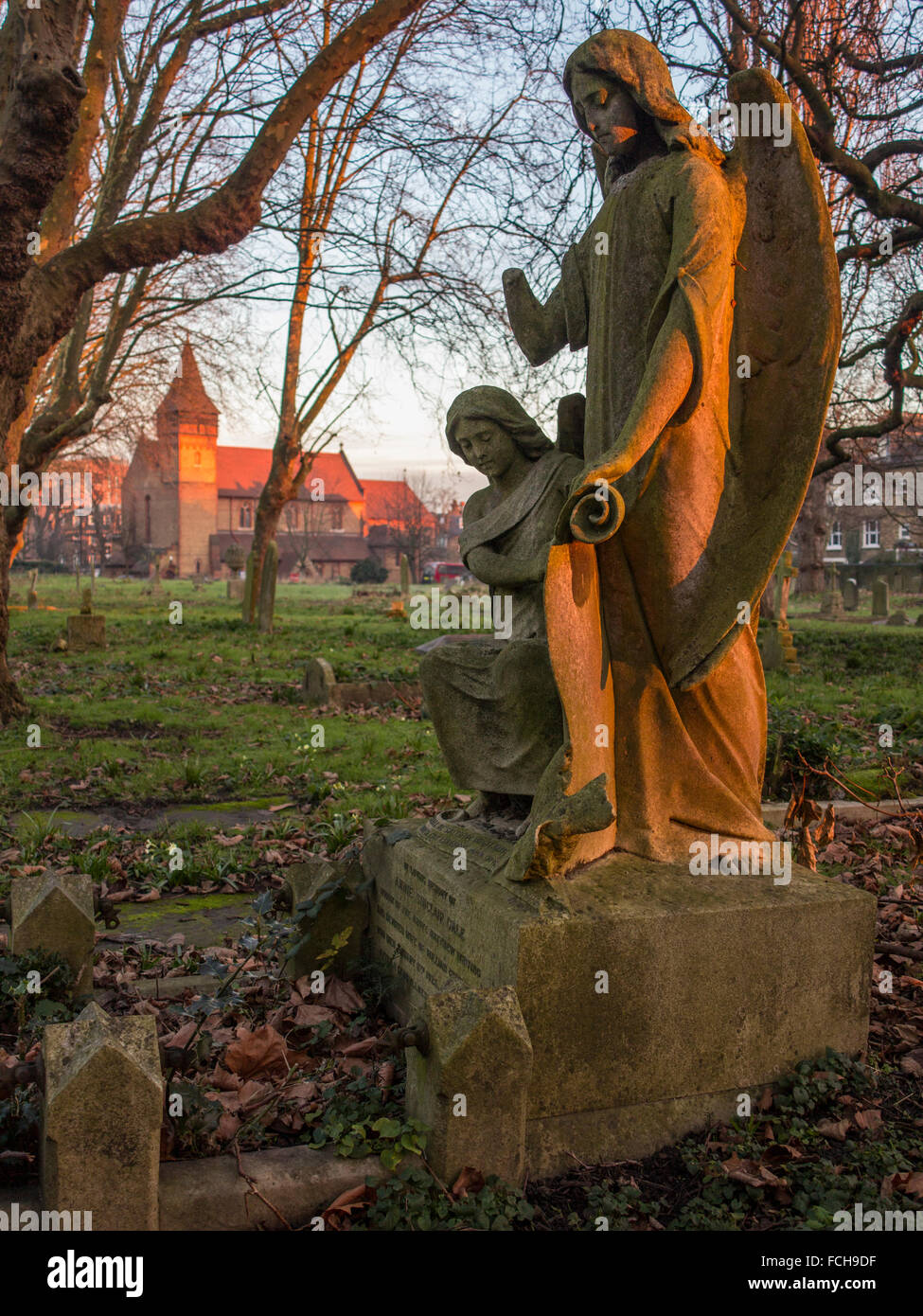 Sunshine on gravestone hi-res stock photography and images - Alamy