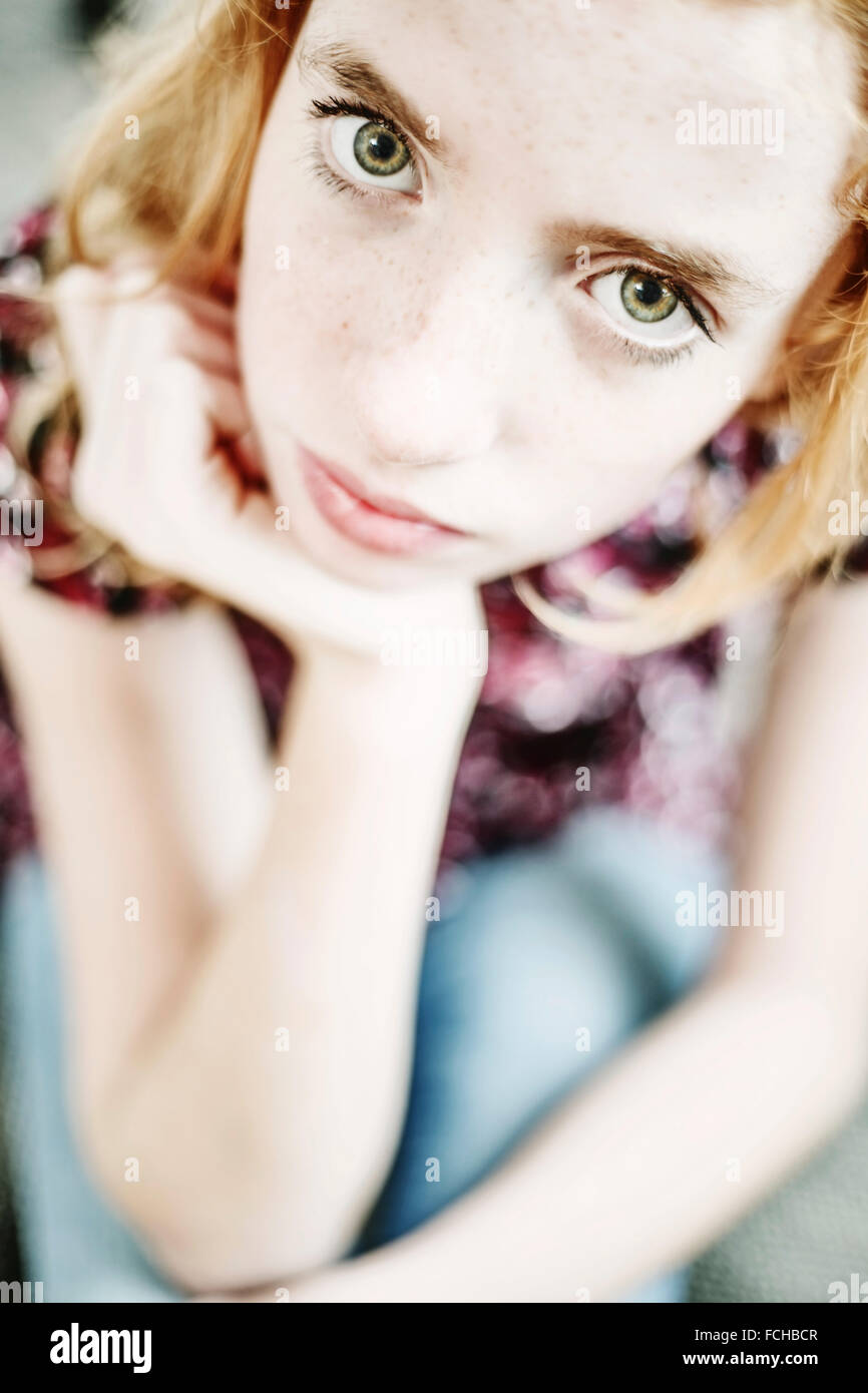 Defiant portrait girl hi-res stock photography and images - Alamy