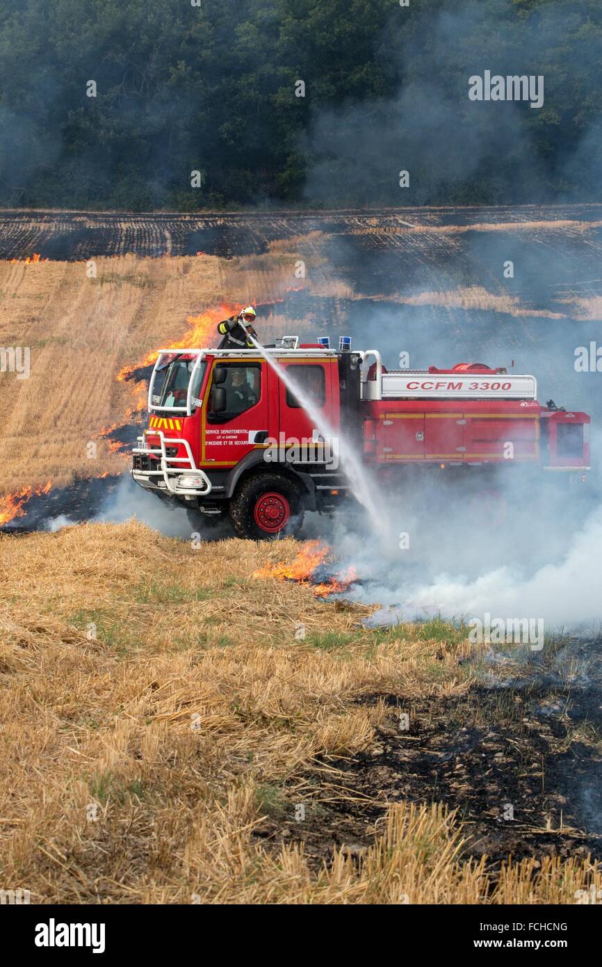 FIREFIGHTERS IN FRANCE Stock Photo - Alamy