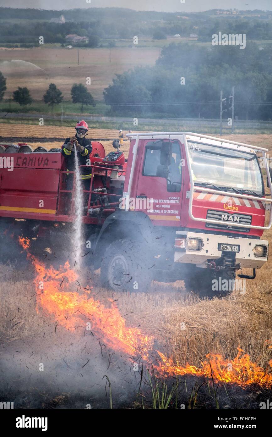 FIREFIGHTERS IN FRANCE Stock Photo - Alamy