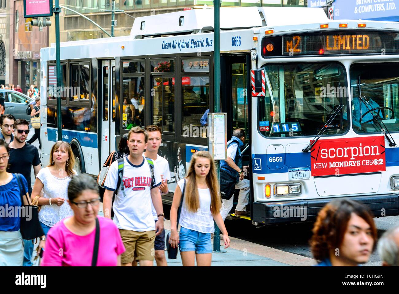 Mta m5 public transportation bus hi-res stock photography and images ...
