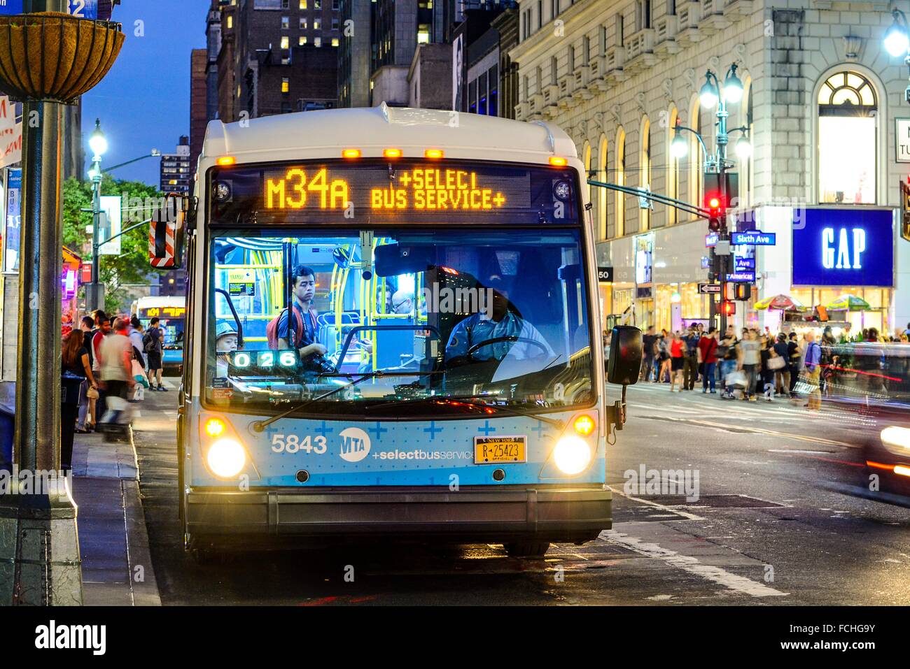 Bus buses midtown hi-res stock photography and images - Alamy