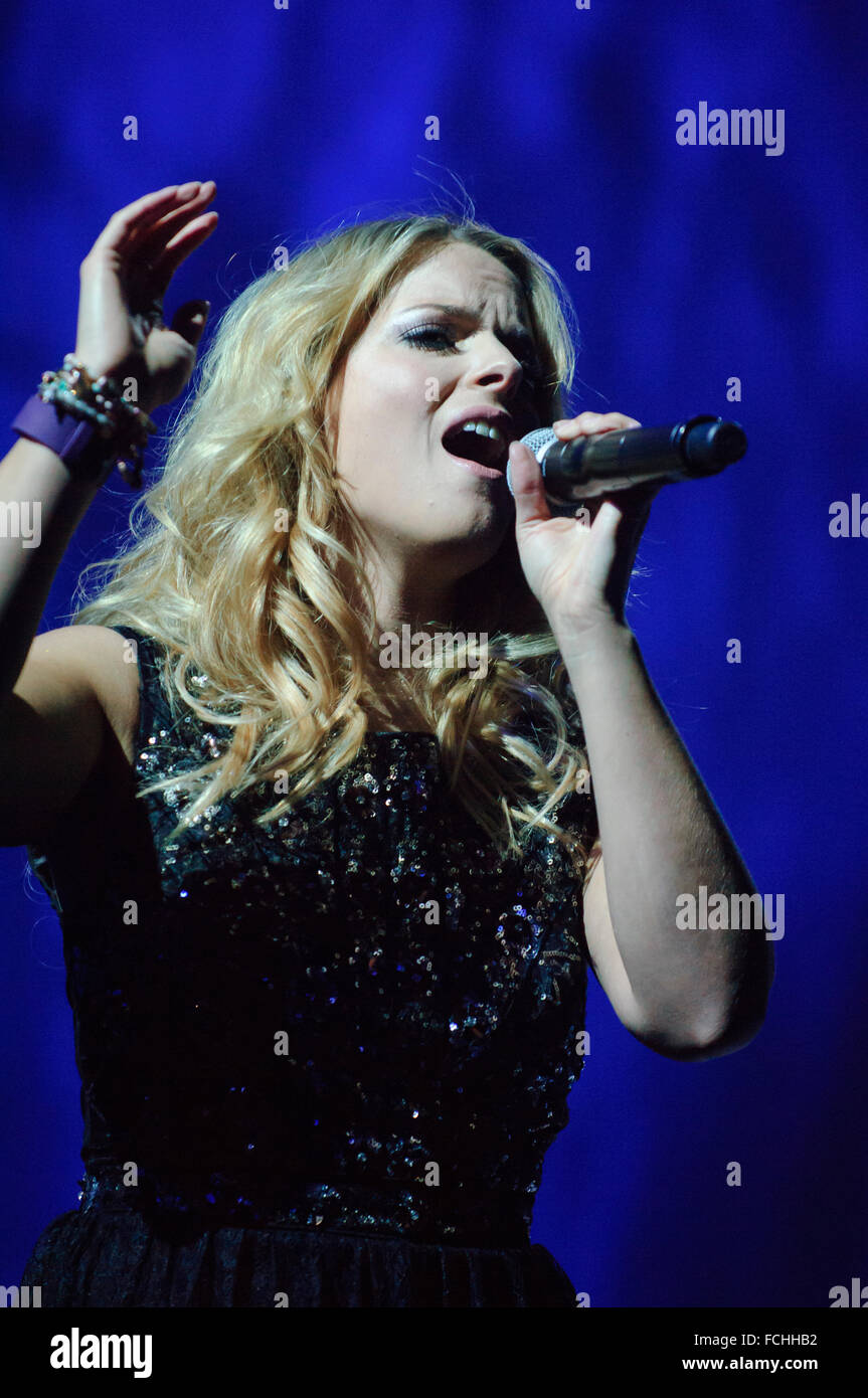 Crissie rhodes singer hi-res stock photography and images - Alamy