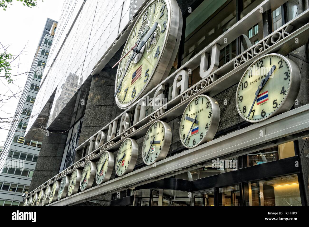 Tourneau shop clocks hi-res stock photography and images - Alamy