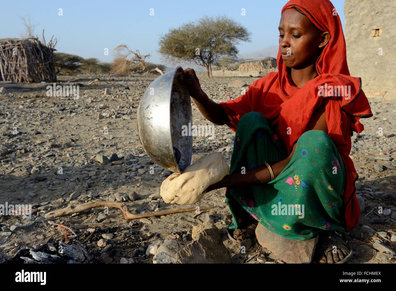 Afar woman danakil ethiopia hi-res stock photography and images - Alamy