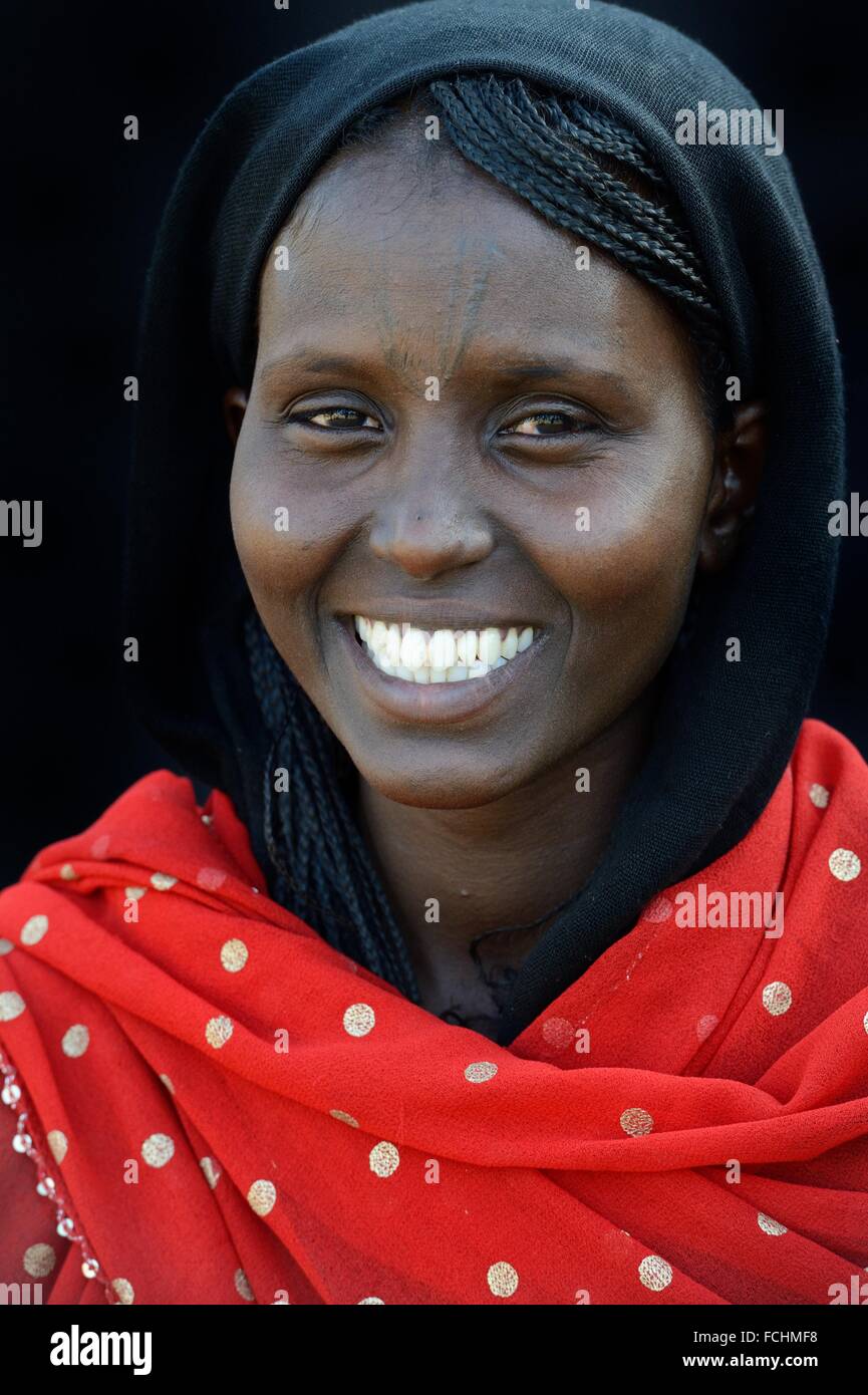 Ethnic afar woman hi-res stock photography and images - Alamy