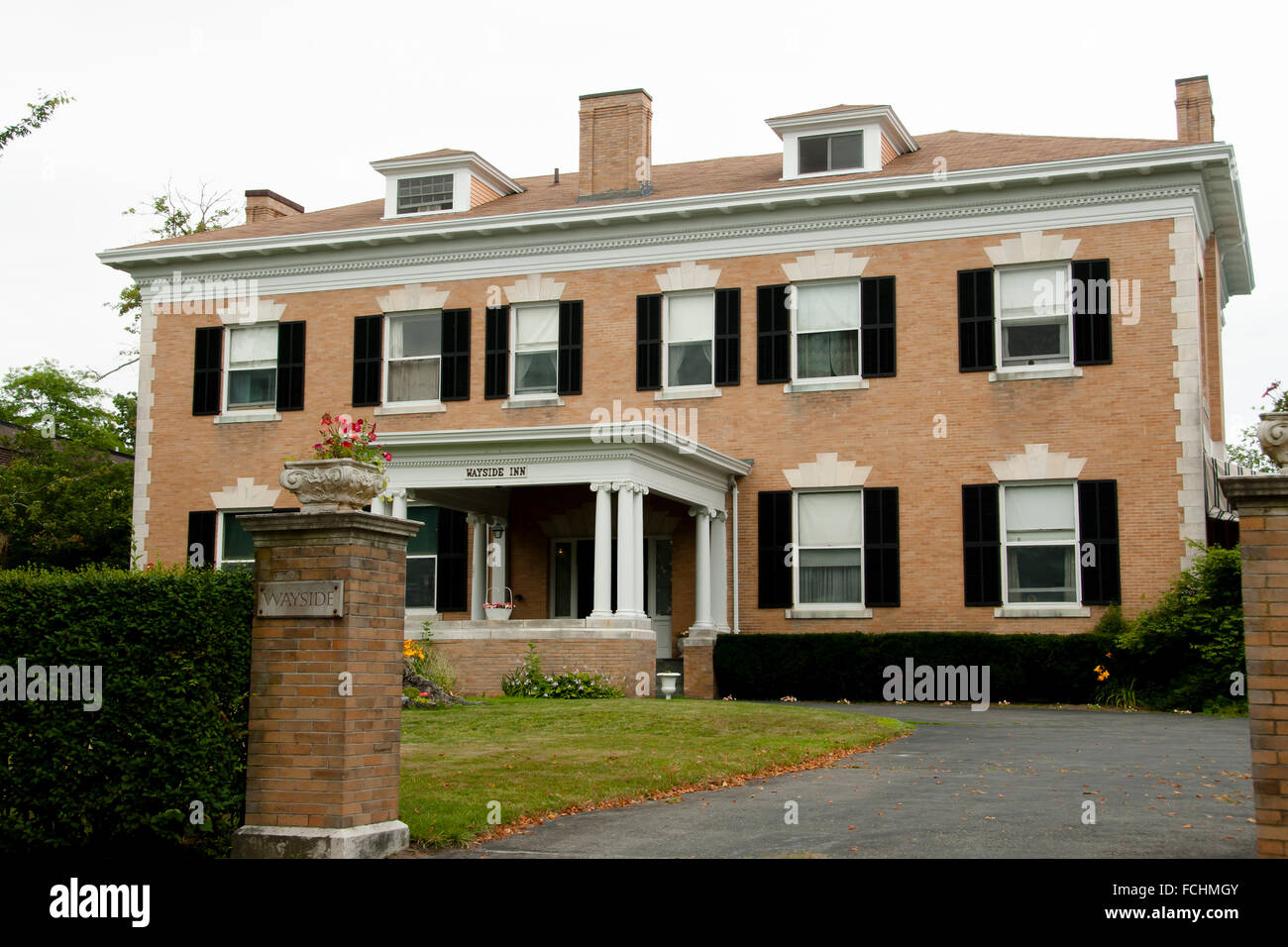 Wayside Inn - Newport - Rhode Island Stock Photo - Alamy