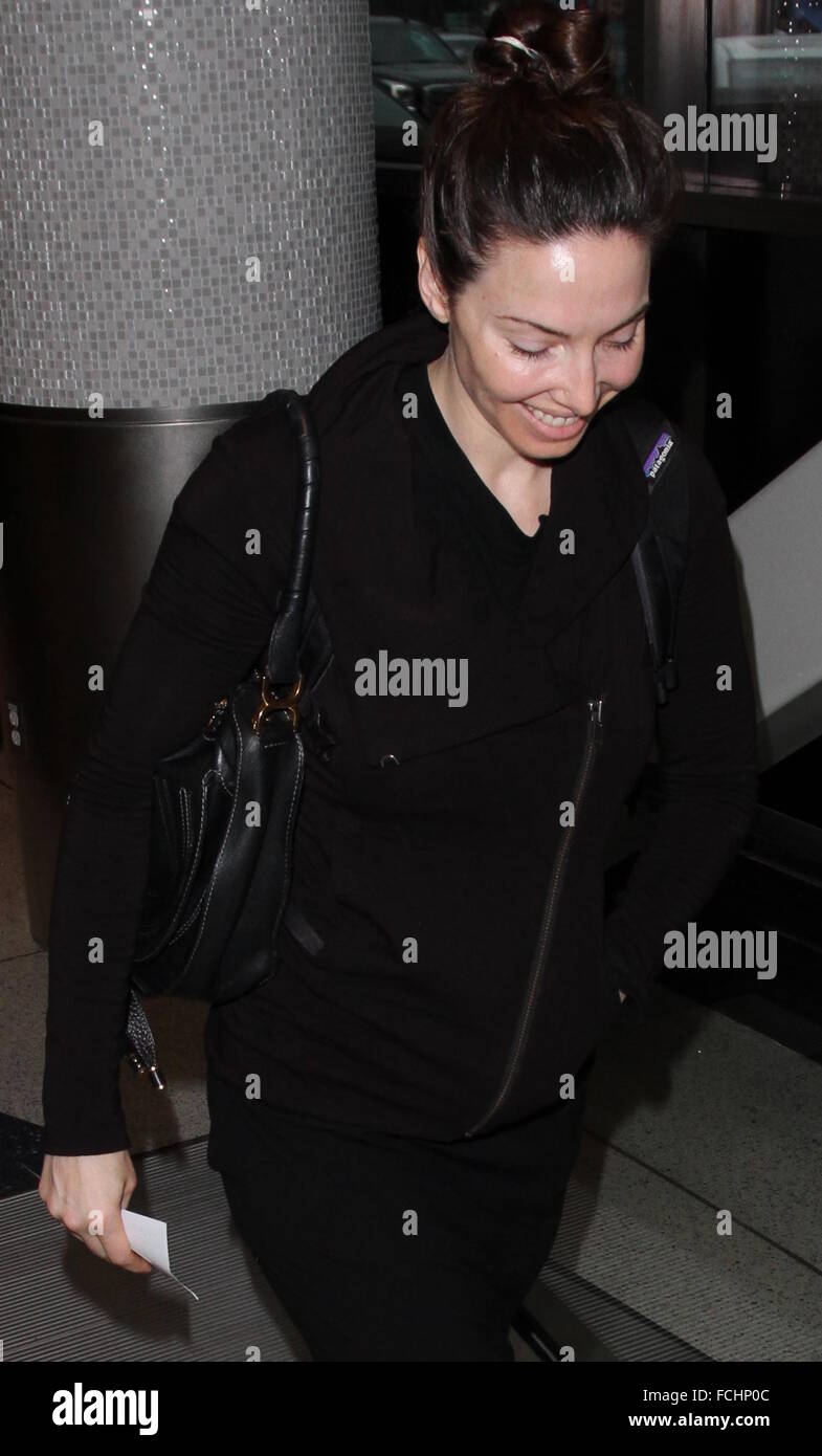 Whitney Cummings No Makeup