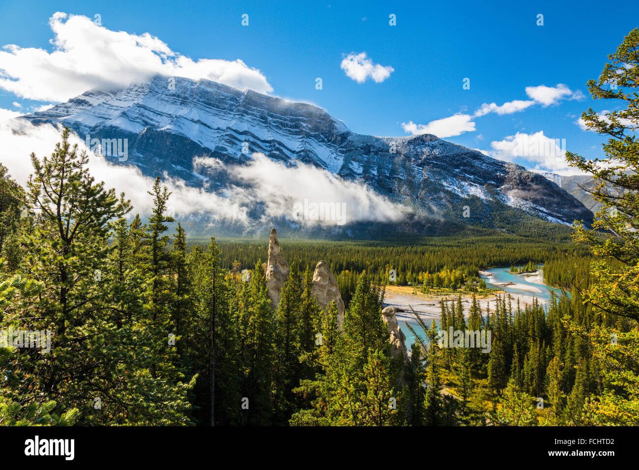 Hoodoos Viewpoint, Banff Nationalpark, Alberta, Canada Stock Photo - Alamy