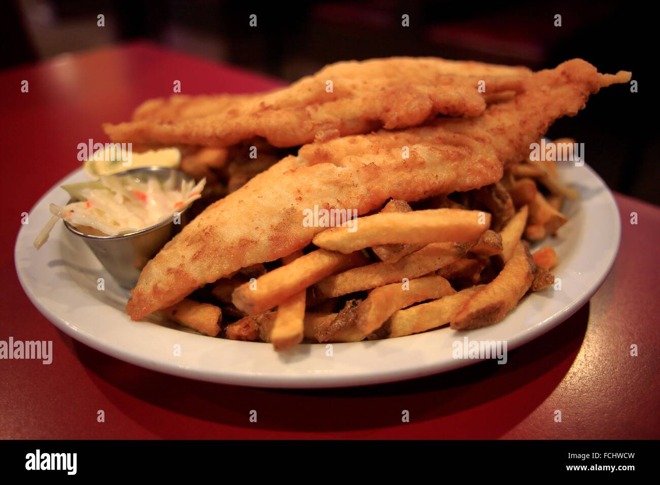 Filet of fish fries hi-res stock photography and images - Alamy