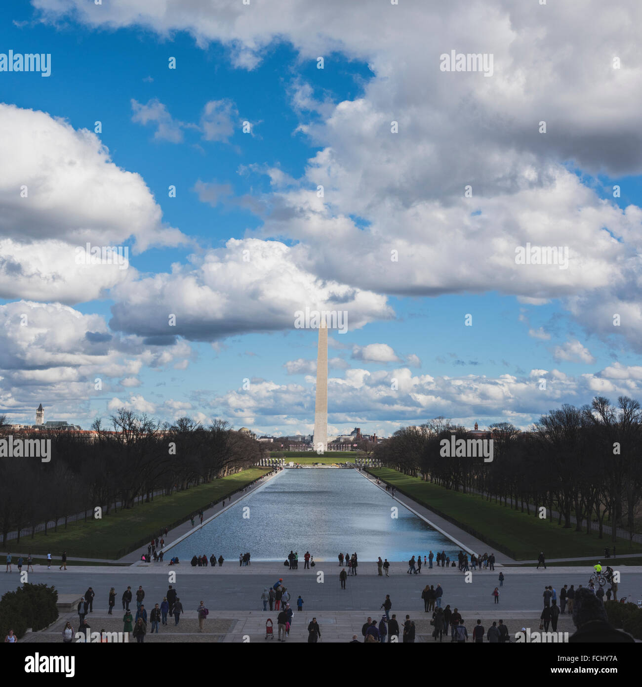 Washington dc and its reflecting pool hi-res stock photography and ...