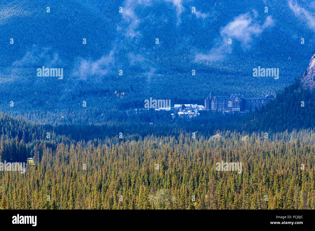 Hoodoos Viewpoint, Banff Nationalpark, Alberta, Canada Stock Photo - Alamy