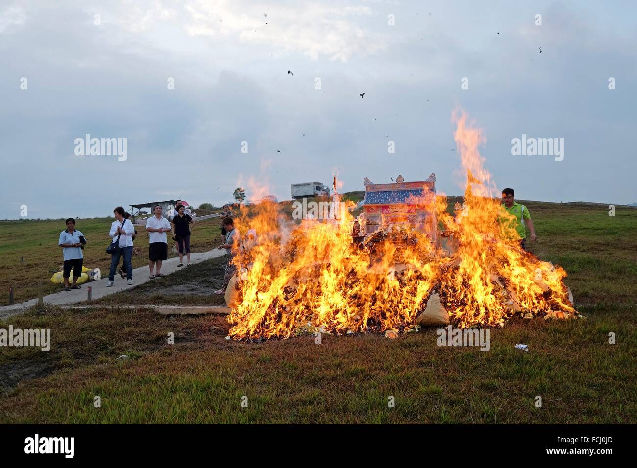 Malaysia chinese funeral hi-res stock photography and images - Alamy