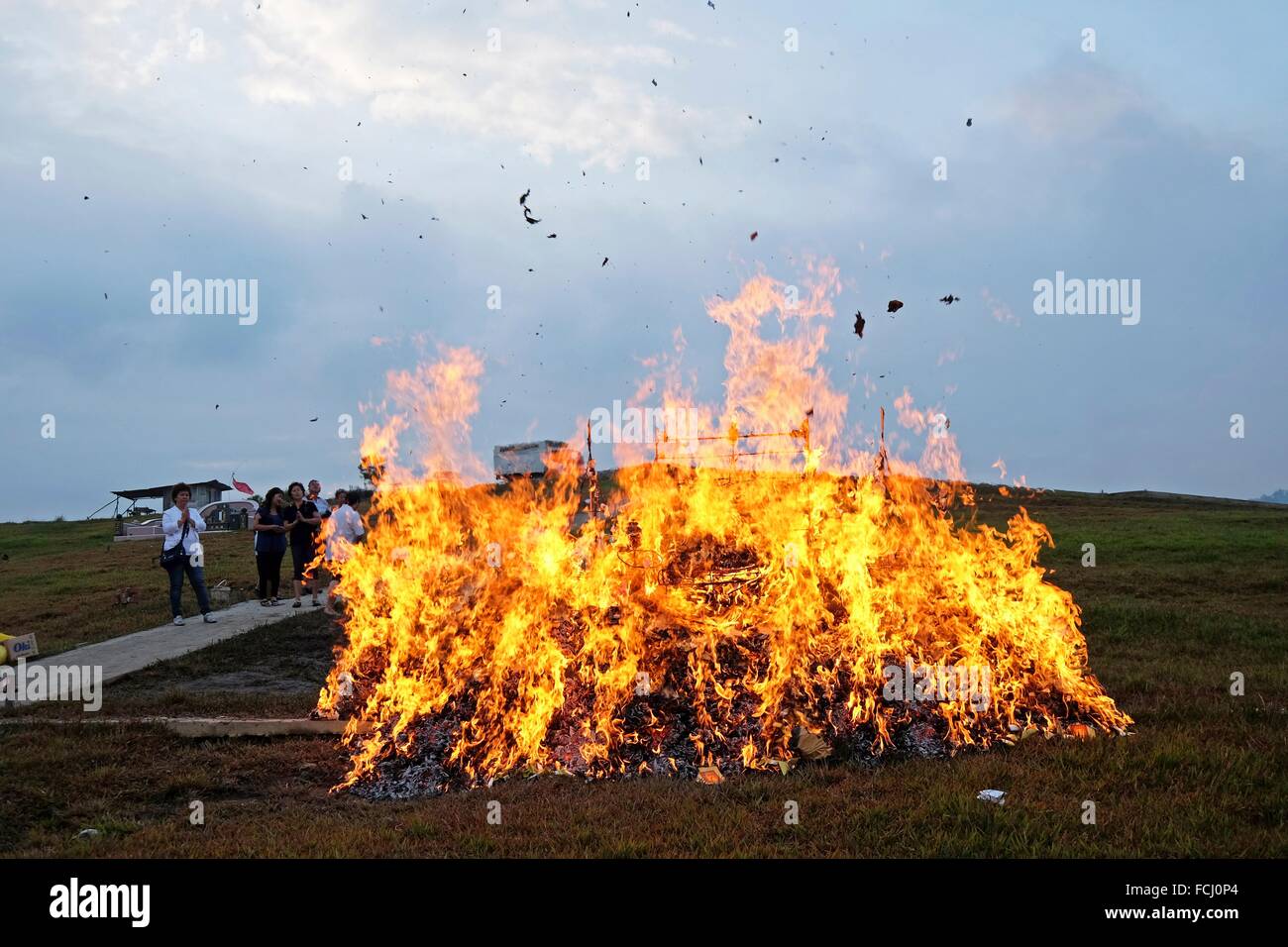 Malaysia chinese funeral hi-res stock photography and images - Alamy