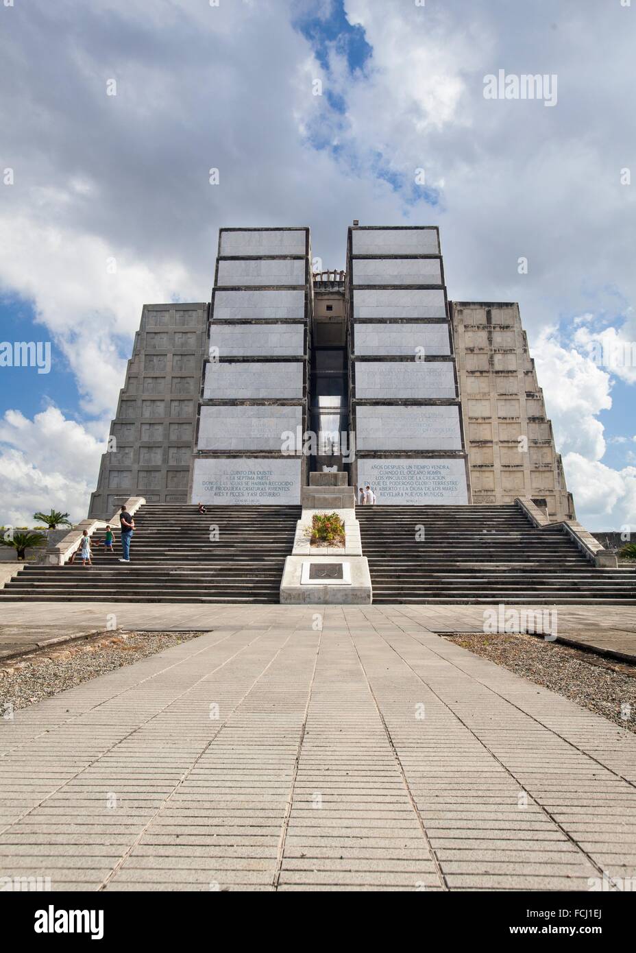 Columbus lighthouse mausoleum hi-res stock photography and images - Alamy