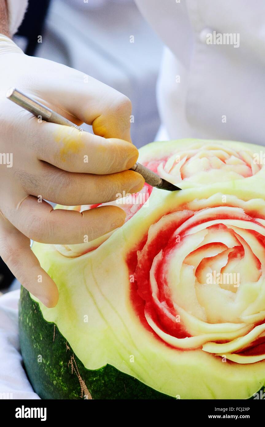 Chef Carving Watermelon Stock Photo - Alamy