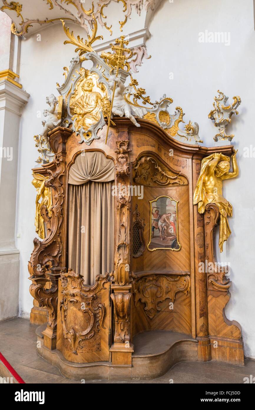 Confessional box hi-res stock photography and images - Alamy
