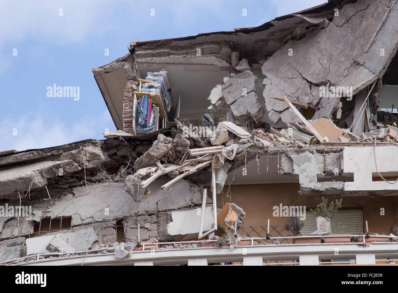 Rome, Italy. 22nd Jan, 2016. Result of the collapse of third floor ...