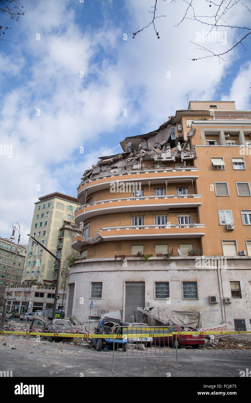Rome, Italy. 22nd Jan, 2016. Result of the collapse of third floor ...