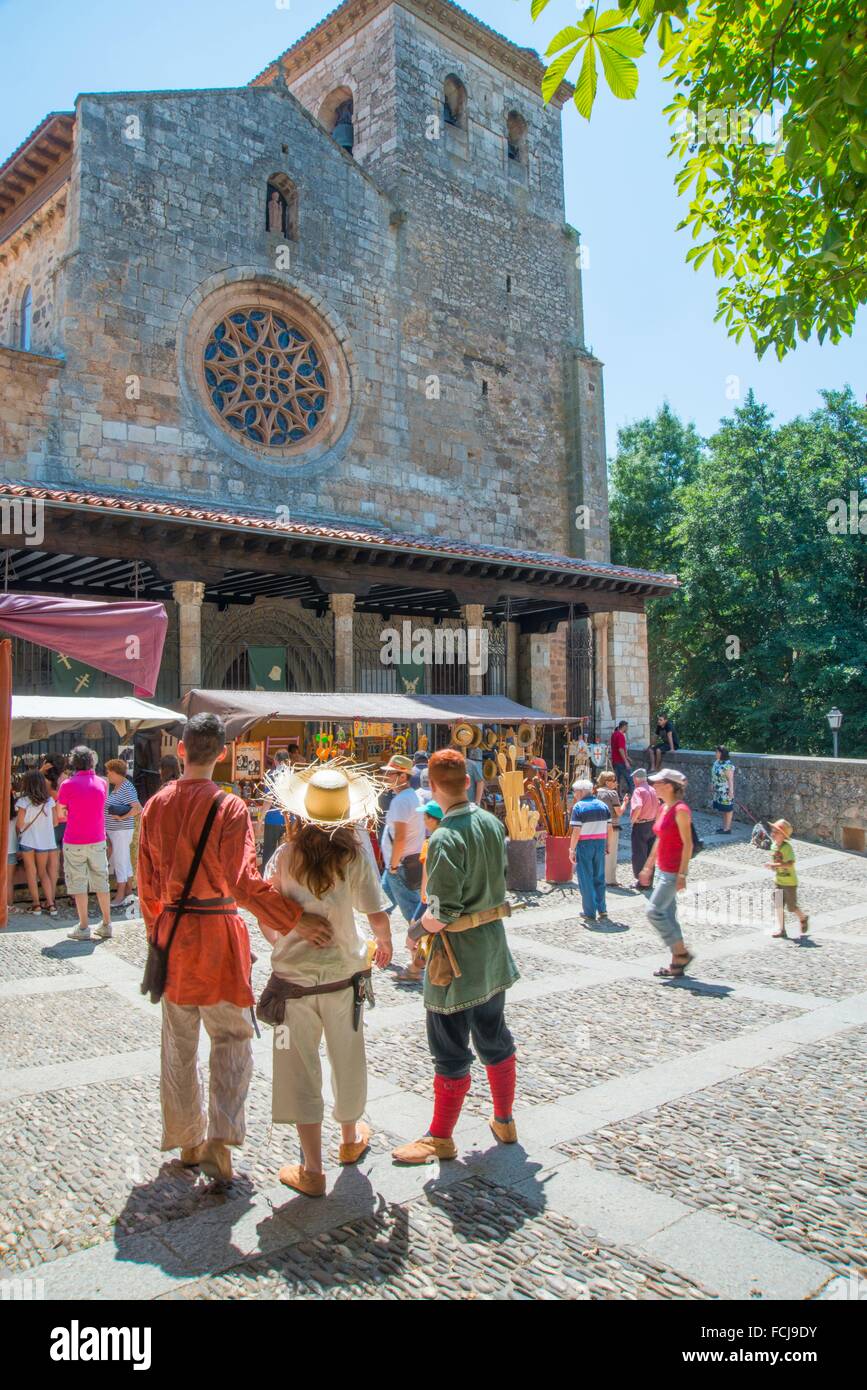 Medieval flea market hi-res stock photography and images - Alamy