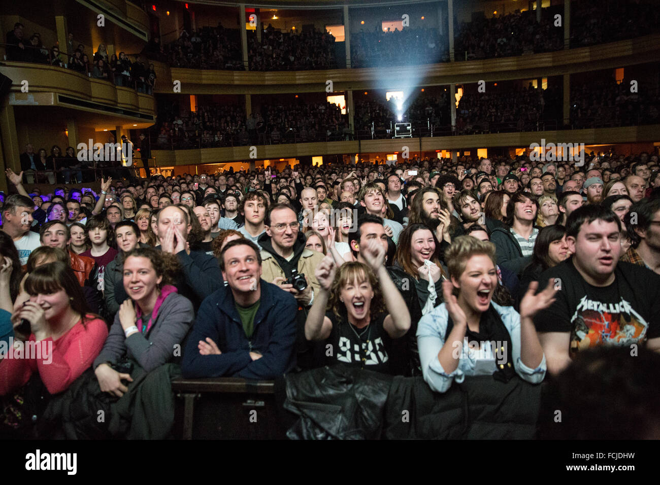 A crowd ready for a show Stock Photo - Alamy