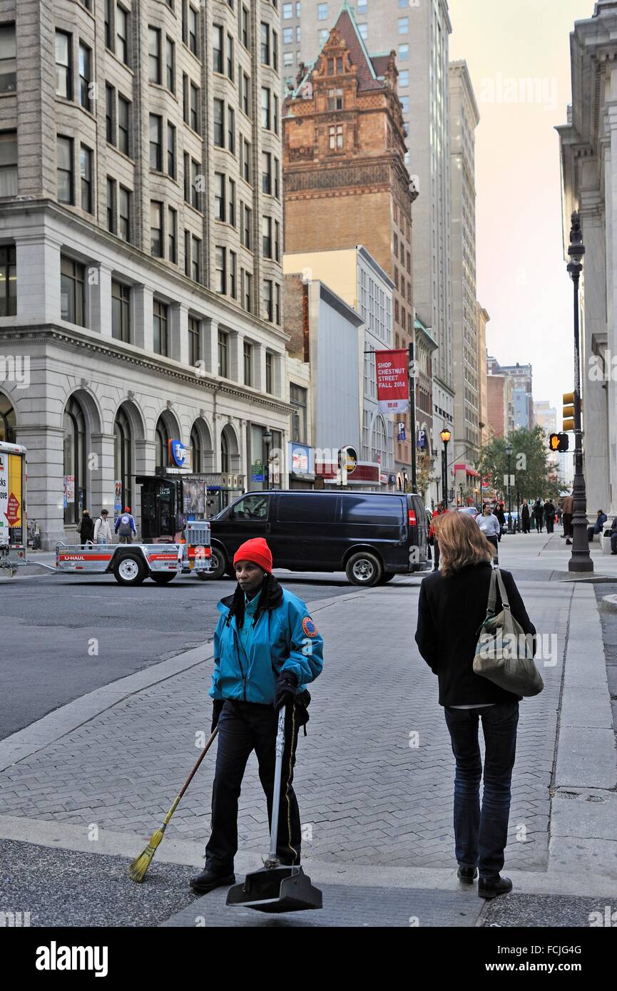 Chestnut street philadelphia hi-res stock photography and images - Alamy