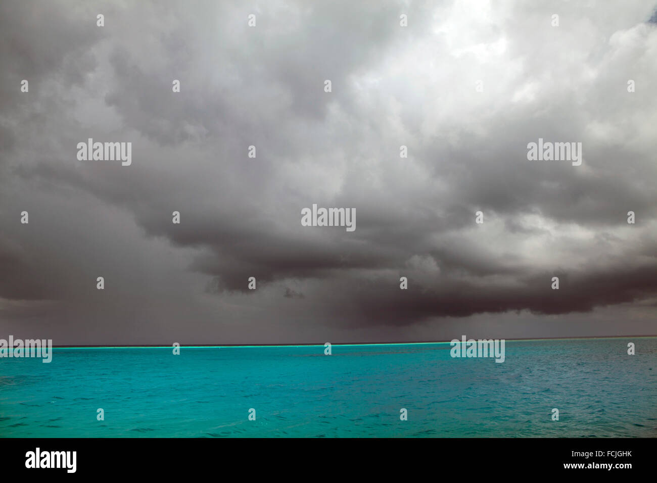 Maldives storm hi-res stock photography and images - Alamy