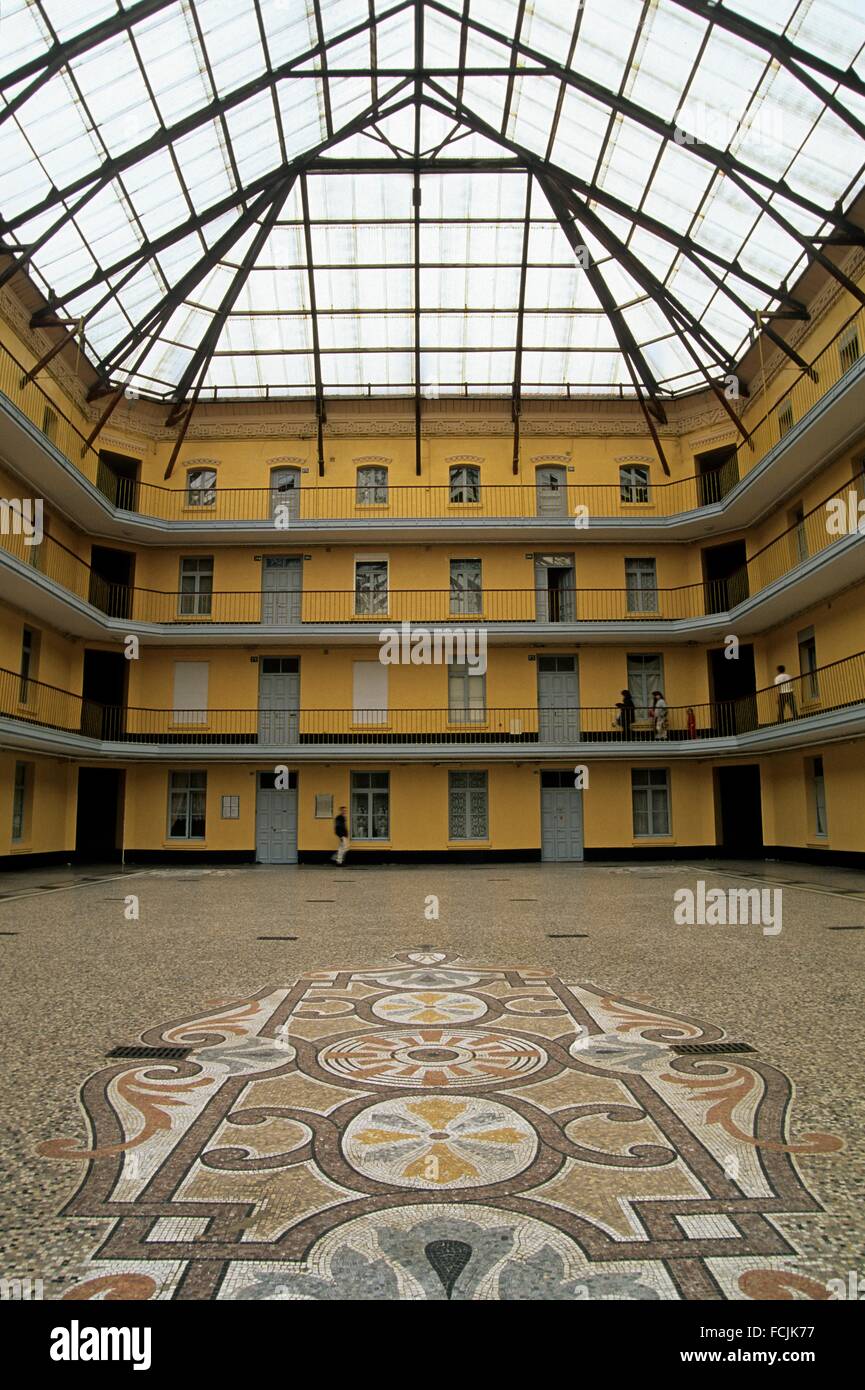 Jean baptiste godin hi-res stock photography and images - Alamy