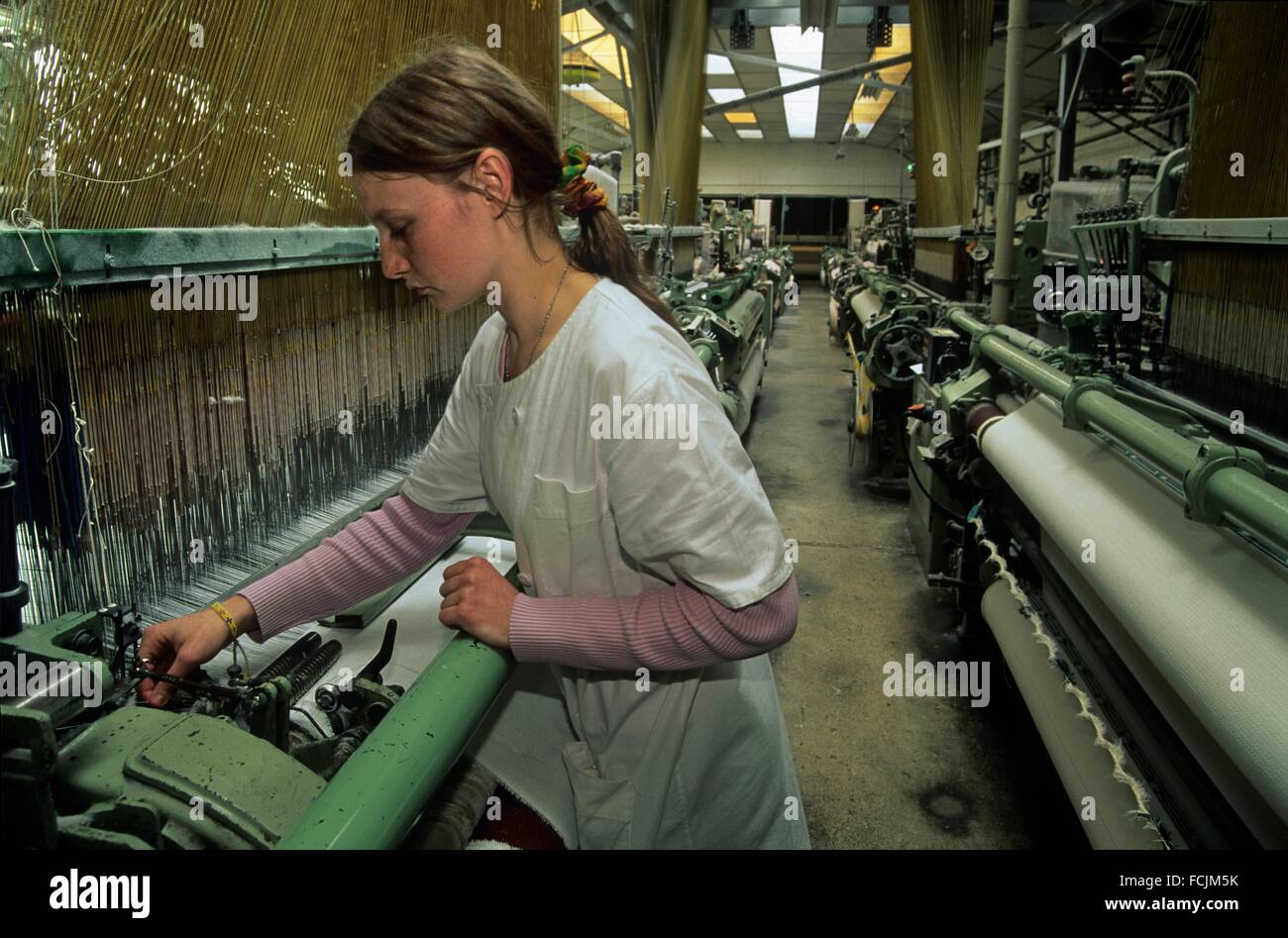 Power loom weaving hi-res stock photography and images - Alamy