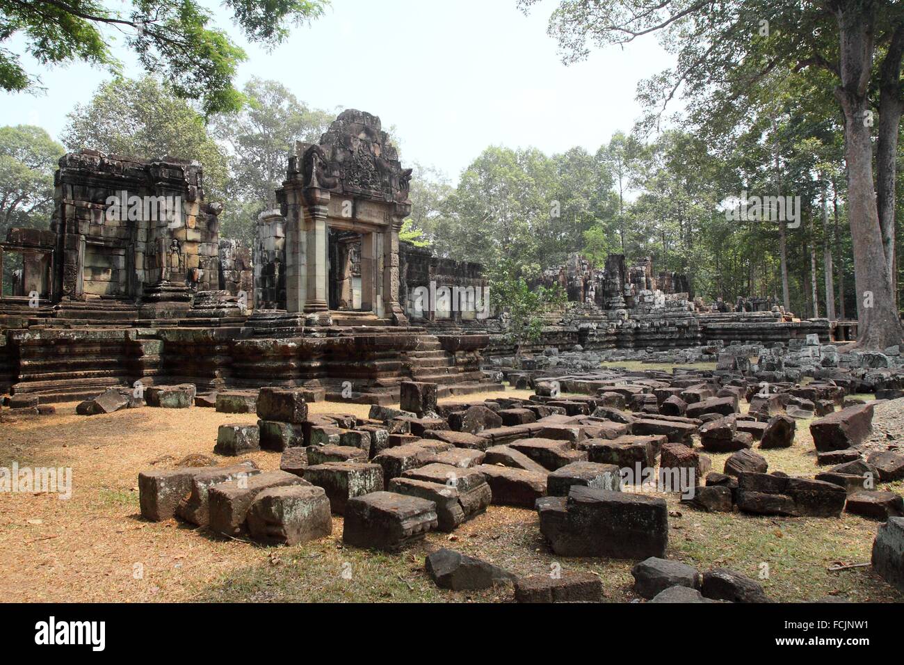 Bayon gate, Siem Reap, Cambodia Stock Photo - Alamy