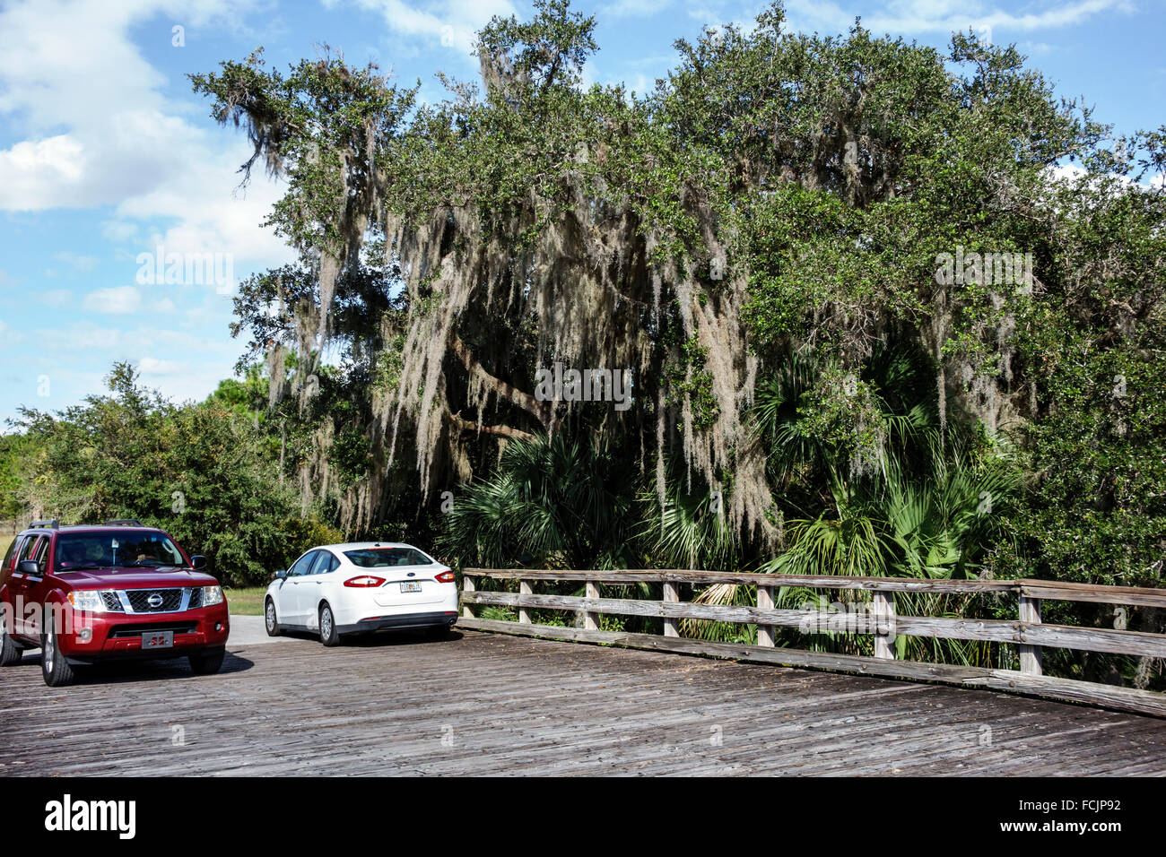 Passing vehicles hi-res stock photography and images - Alamy