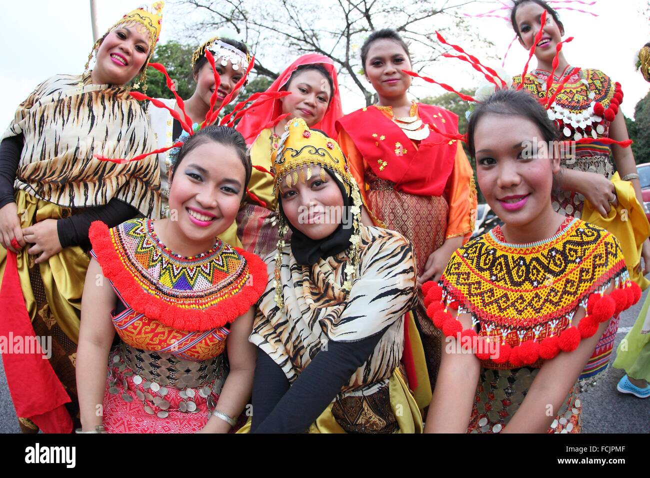 Dayak Traditional Costumes High Resolution Stock Photography and Images ...