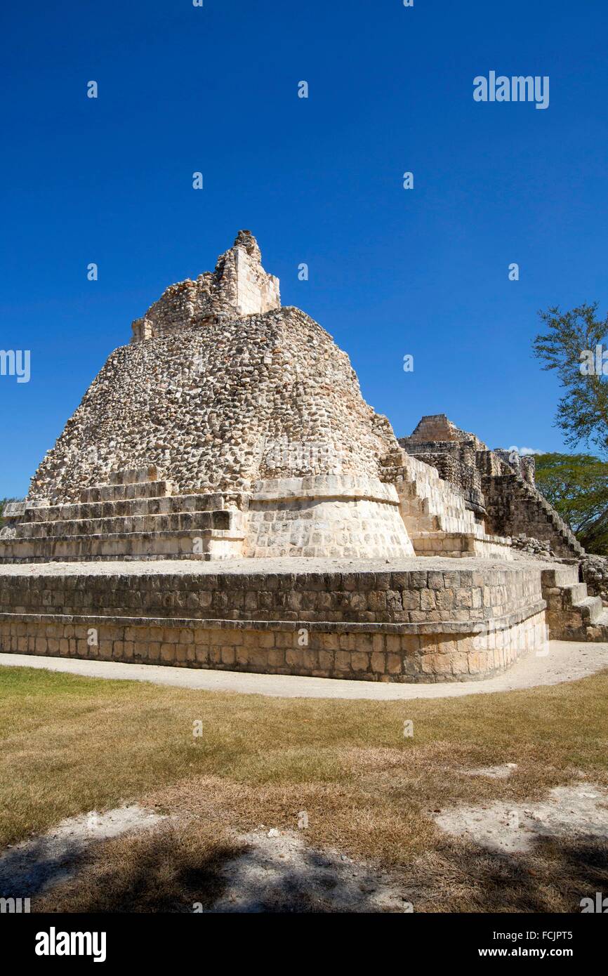 Chenes style temple hi-res stock photography and images - Alamy