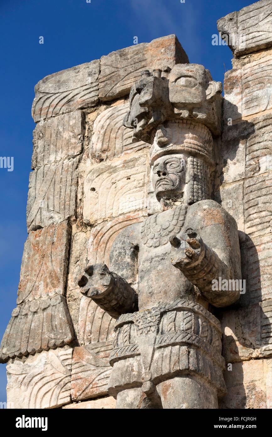 Atlantes figure hi-res stock photography and images - Alamy